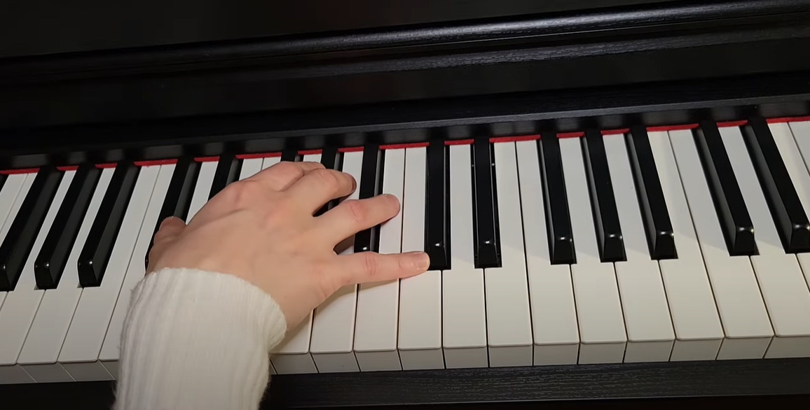 Acoustic vs. Digital Piano: What’s the Difference? - MusicProfy