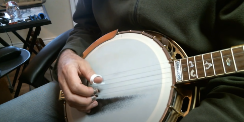 Famous Banjo Songs - MusicProfy